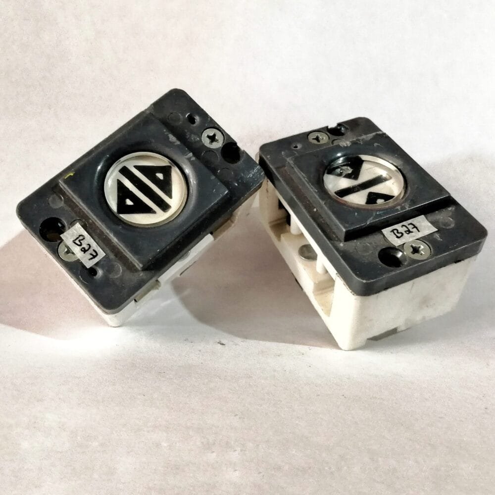 SW PUSH RECTANGULAR DE DOS POLOS – Kuali Mecatrónica